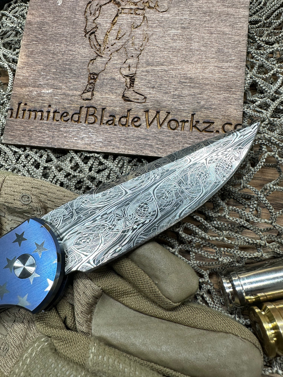 Pro-Tech Tr3 Custom 006 Titanium Frame with Patriotic Theme. Eggerling – UnlimitedBladeworkz