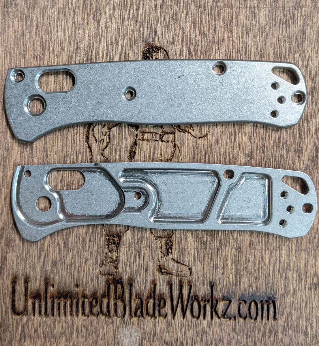 Titanium Benchmade Mini-Bugout Scales 533 Ambidextrous ...